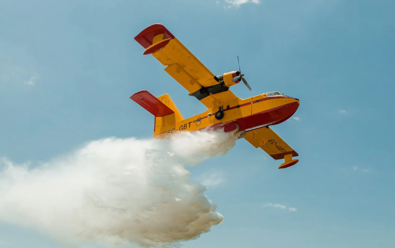 Aerial Firefighting in Portugal Grounded—For Now – Aviation News